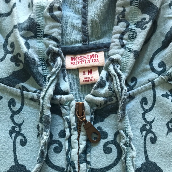 Mossimo Supply Co. | Tops | Mossimo Light Weight Pattern Full Zip ...